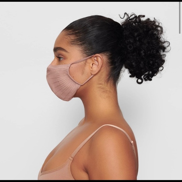 SKIMS | Accessories | Skims Face Mask Color Sienna | Poshmark
